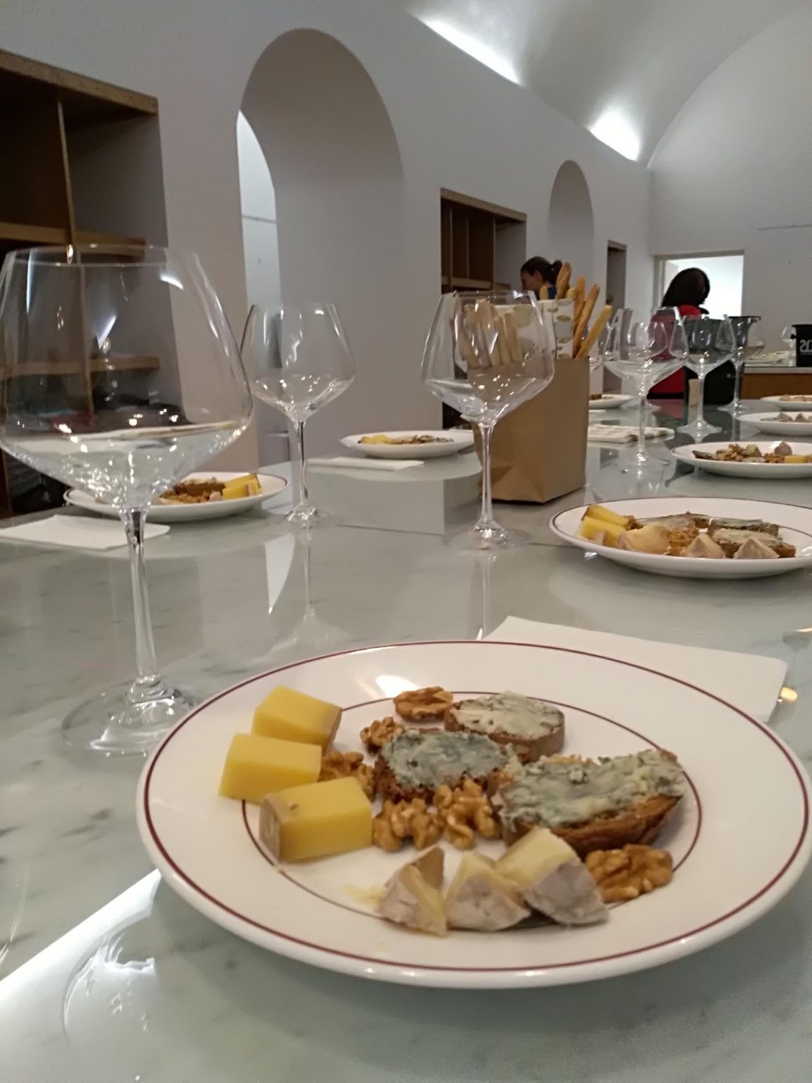 Une animation autour du vin par nos BTSA viticulture-oenologie - Campus ...